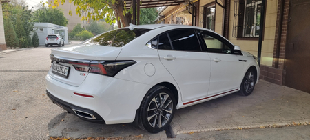 Cherry Arizo 6 Pro Intelegence full