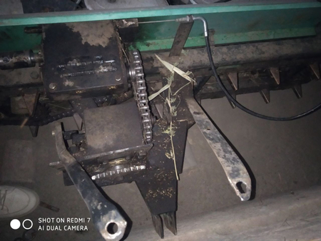 Meni traktor jatkasi
