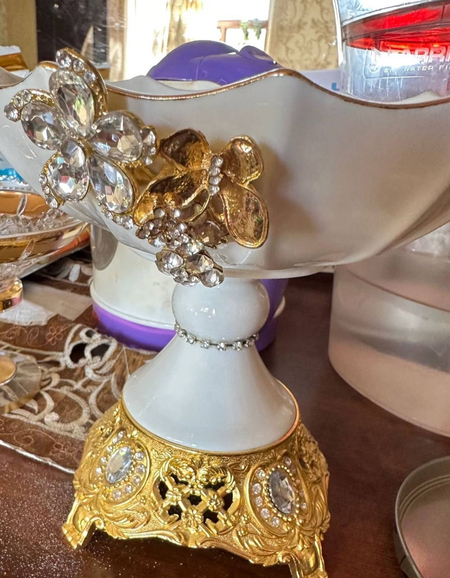 Срочно продам!! Богема белого цвета/bogema oq rang Royal classic firma