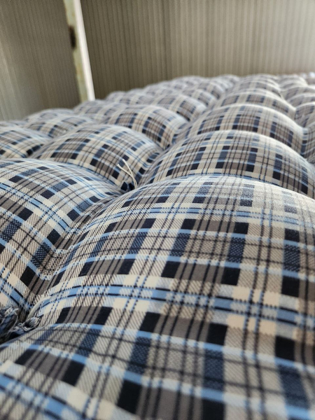 Matras (o'rin) ko'rpa yostiq