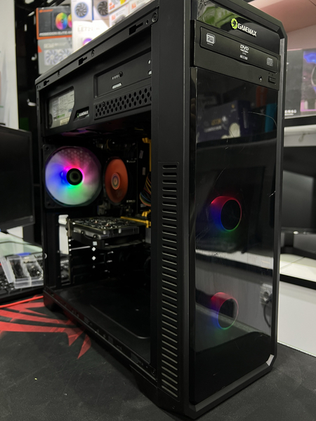 Gaming pc i3 rx 550 4gb