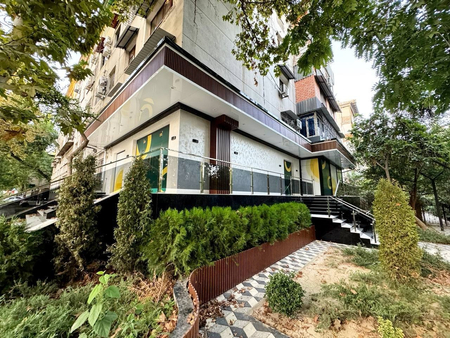 Нежилое помещение. Ц-1. Площадь: 195 м²+300 м² терасса