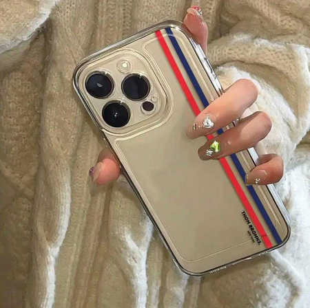 iphone uchun noodatiy chexol