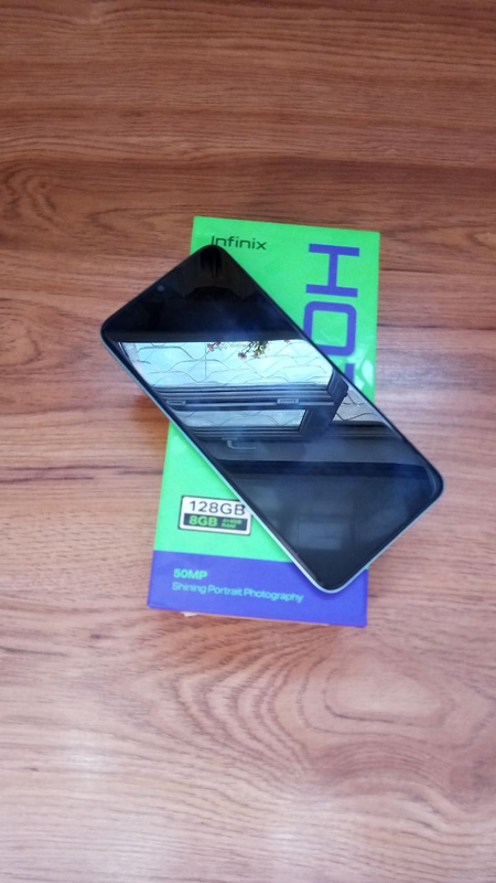 Infinix hot 30i в хорошем состоянии срочно