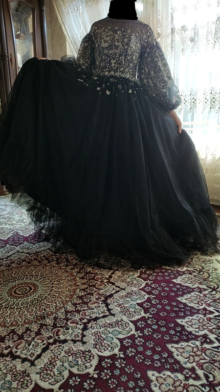 Marosimlar uchun ko'ylak