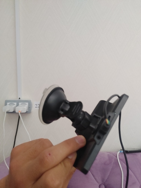 Avto registrator sotiladi