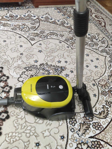 Продается пылесос Samsung 2000W