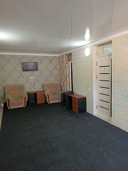 Hostel kunlik arzon narxda 50.000 som