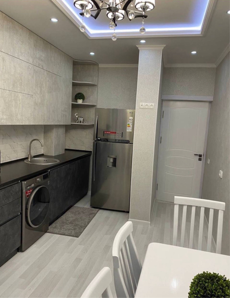 Сдаётся квартира на чиланзарском районе  3х комнатная 650$