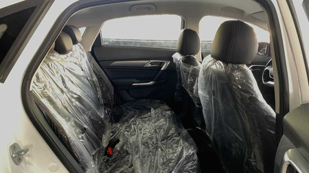 Beijing EU5 elektromobili aksiya narxlarda
