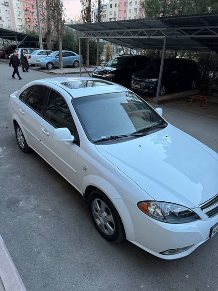 Jentra 2020 avtomat 70.000km tozza