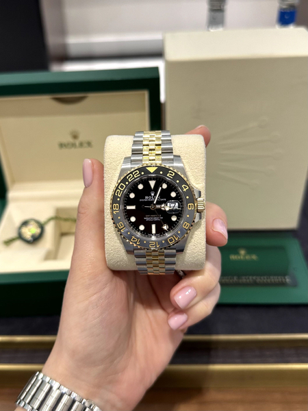 NEW Rolex GMT Master II 40mm Steel and Yellow Gold