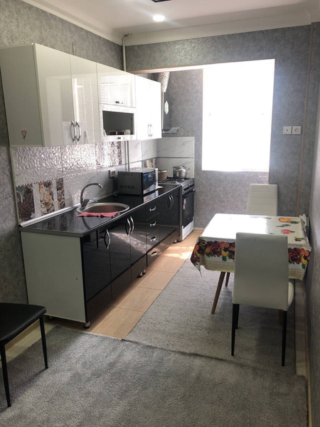 Срочно продается 3/7/9 Дружба народов  нархоз
