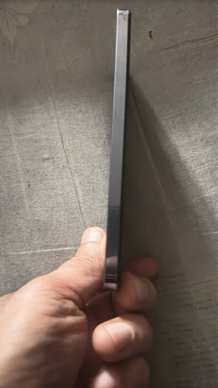 Vivo V25 telefoni