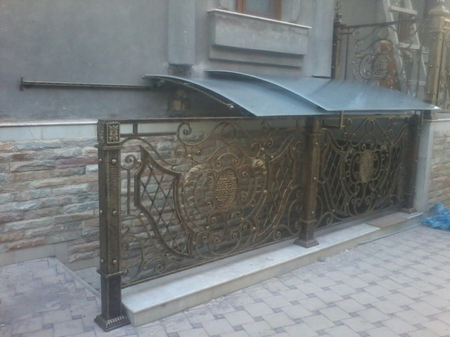 Изготовим: Кованые изделия любой сложности на заказ: Решётки, Навесы,