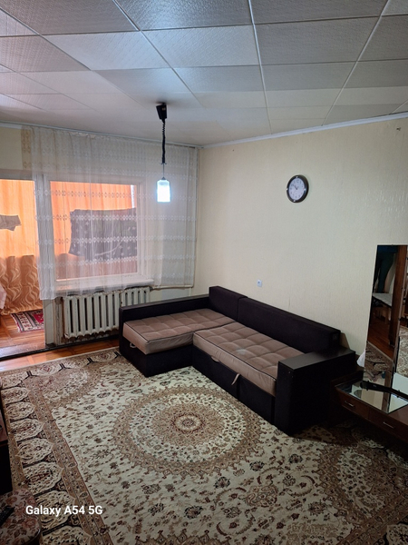 Продаю 3-х ком.квартиру на Чиланзаре2
