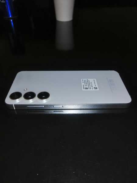 Samsung Galaxy S24 128/8