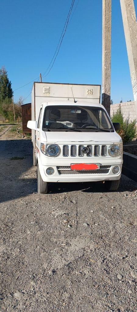 Donfeng sotiladi 4500 kami bor