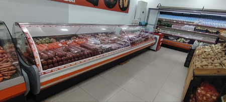Vitrina 5 metrlik Vitrina 3.70 lik Konditirskiy 1.90lik Gorka 4 metrli