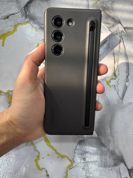 Продам Samsung Galaxy Z Fold 5 12/256 black в хорошем состоянии