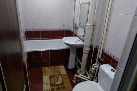 谷 130113 谷 Algaritm 31 kvartalda kvartira sotiladi 3/3/4 70 м²