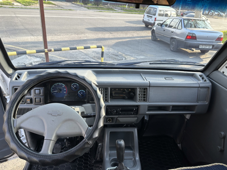 Damas Van сотилади