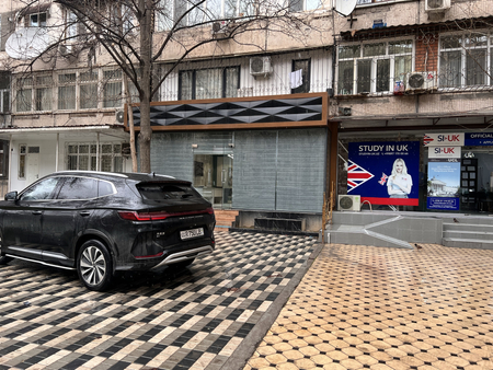 аренда офес м ойбек 100 кв метр