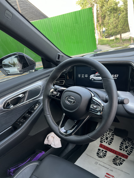 Trumpchi  Gac GS 8 hybrid
