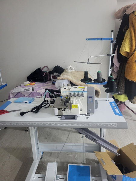 JACK tikuv moshinalari yengi hamma modellaridan bor