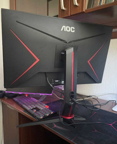 Игровой монитор AOC 27
