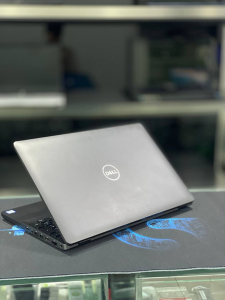 Dell intel Core i7-8665U