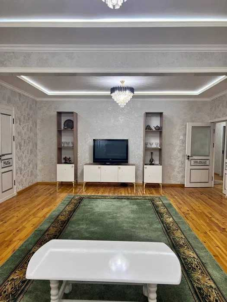 Срочно сдается 4/7/12 квартира 140 м² Ор-р: Бутик Гламур  (США)