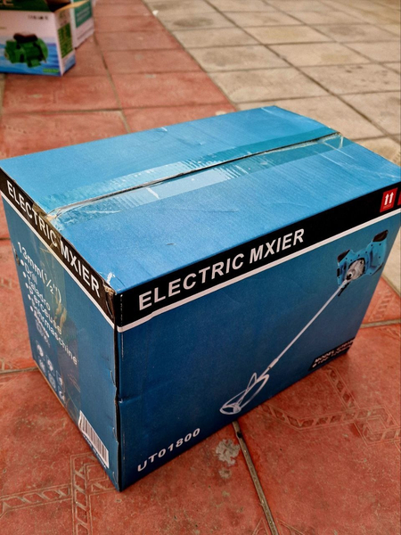 Makita mikser 2500 Watt