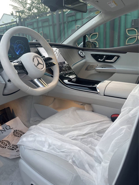 Mercedes Benz EQE 350+