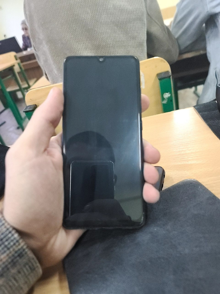 A32 6/128 gb lik