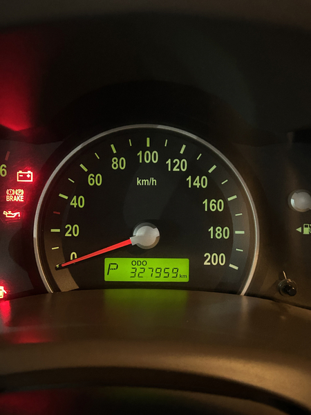kia     carnival