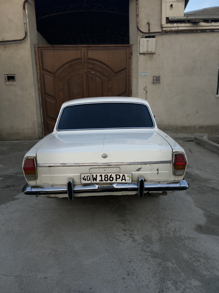volga sotiladi. 1982 yil.