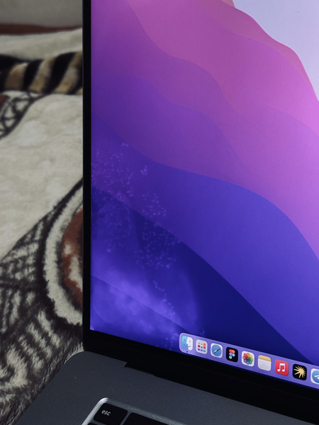 Macbook Pro 2019 16 core i9