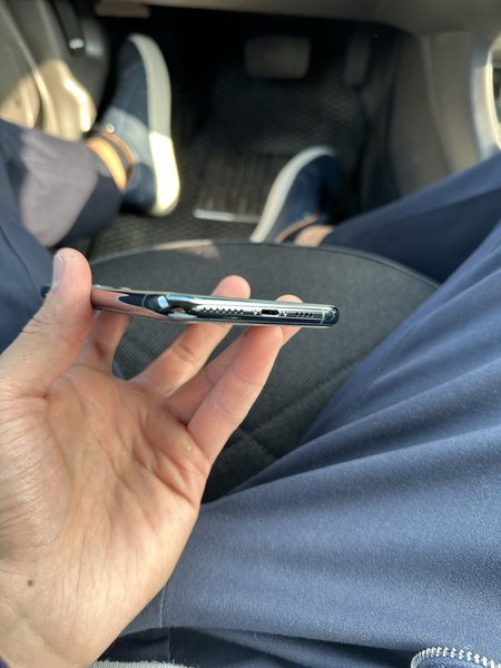 Iphone 11 pro max ideal aybi yoq
