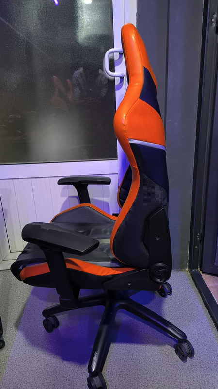 Игровое кресло THUNDER X3 TC5