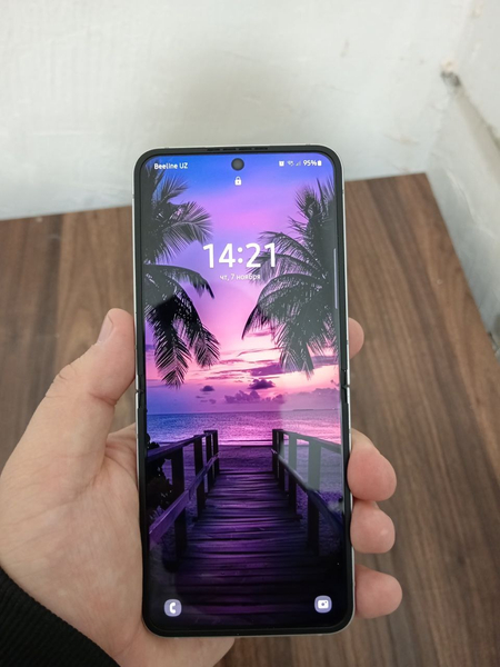 SAMSUNG Z Flip 6 silver