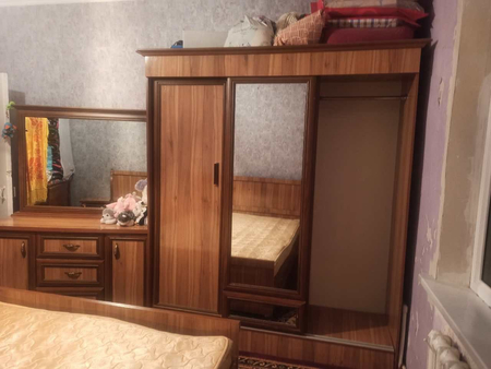 Спалный Мебель сотилади