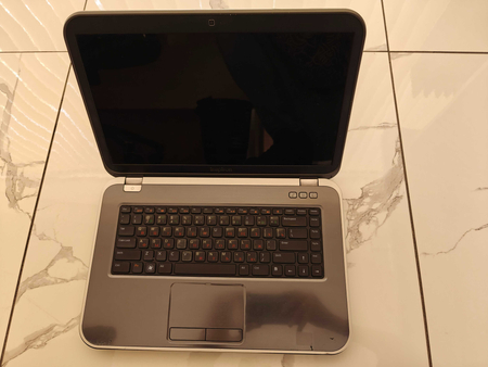 Ноутбук DELL Inspiron 5520
