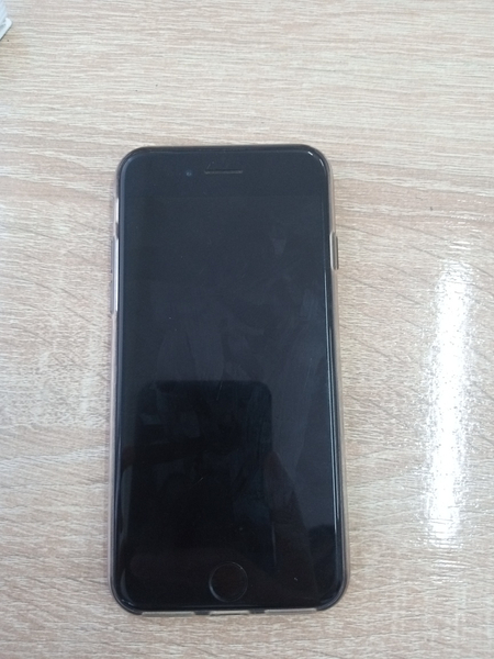 Iphone 7 sotiladi