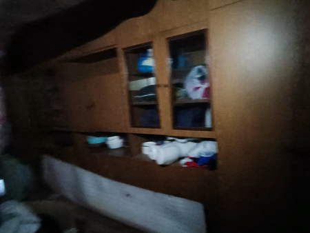 Uzunligi 5 metr stenka holati zor aybi yoq yengide 1 milon 200