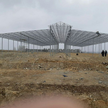 Temir Ferma Konteyner Daewu  materiallar bor