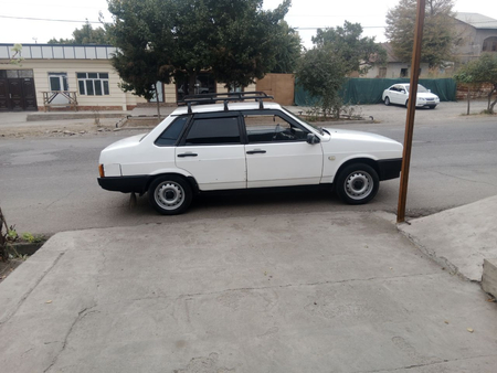 Лада 21099 сотилади