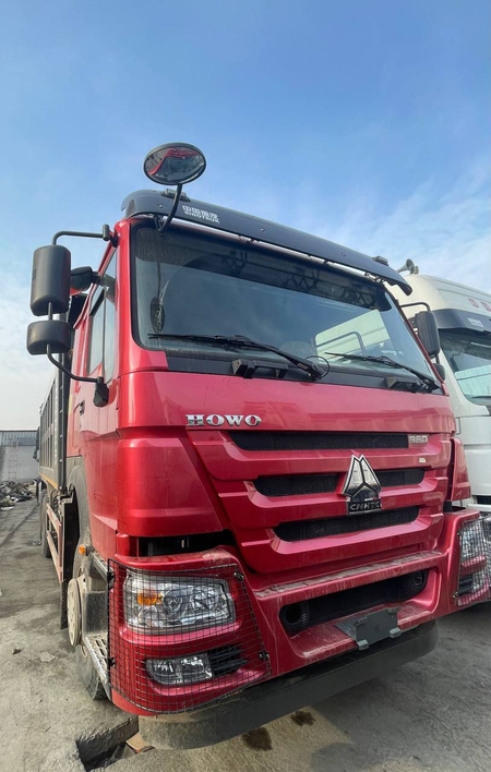 Муборак Рамазон ойига чегирма SINOTRUK HOWO
Самосвал , 25 тонн
Двига