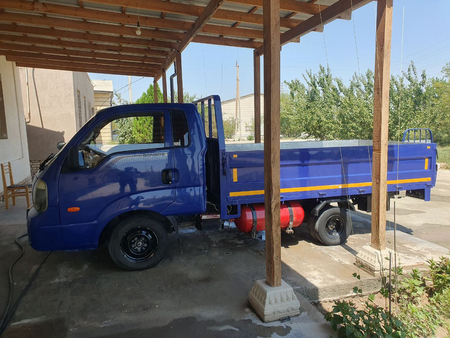 Kia bongo  ōzi ağdaruvchi pul topar moshina
