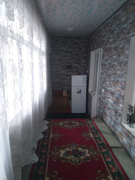 Srochna uy sotiladi 8MKR 2HONALI